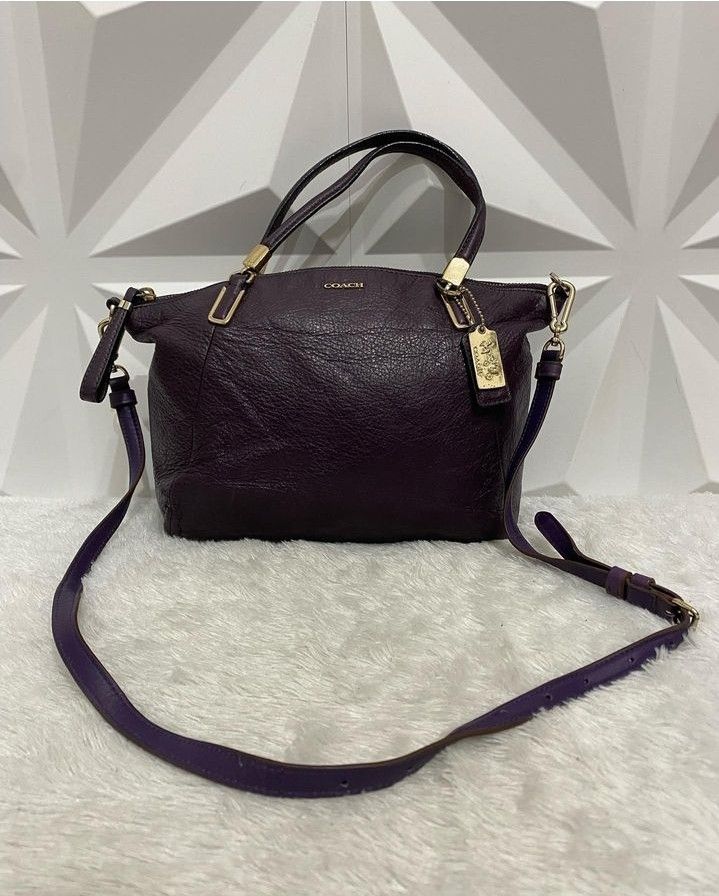 COACH FULL KULIT ASLI, Fesyen Wanita, Tas & Dompet di Carousell