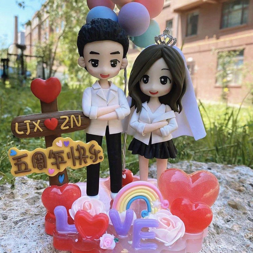 Custom figurine stand personalised gift Christmas birthday anniversary ...