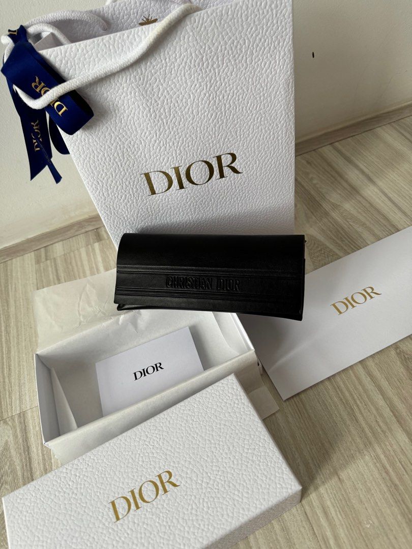 DIOR signature B1U, Women's Fashion, Watches & Accessories, Sunglasses ...