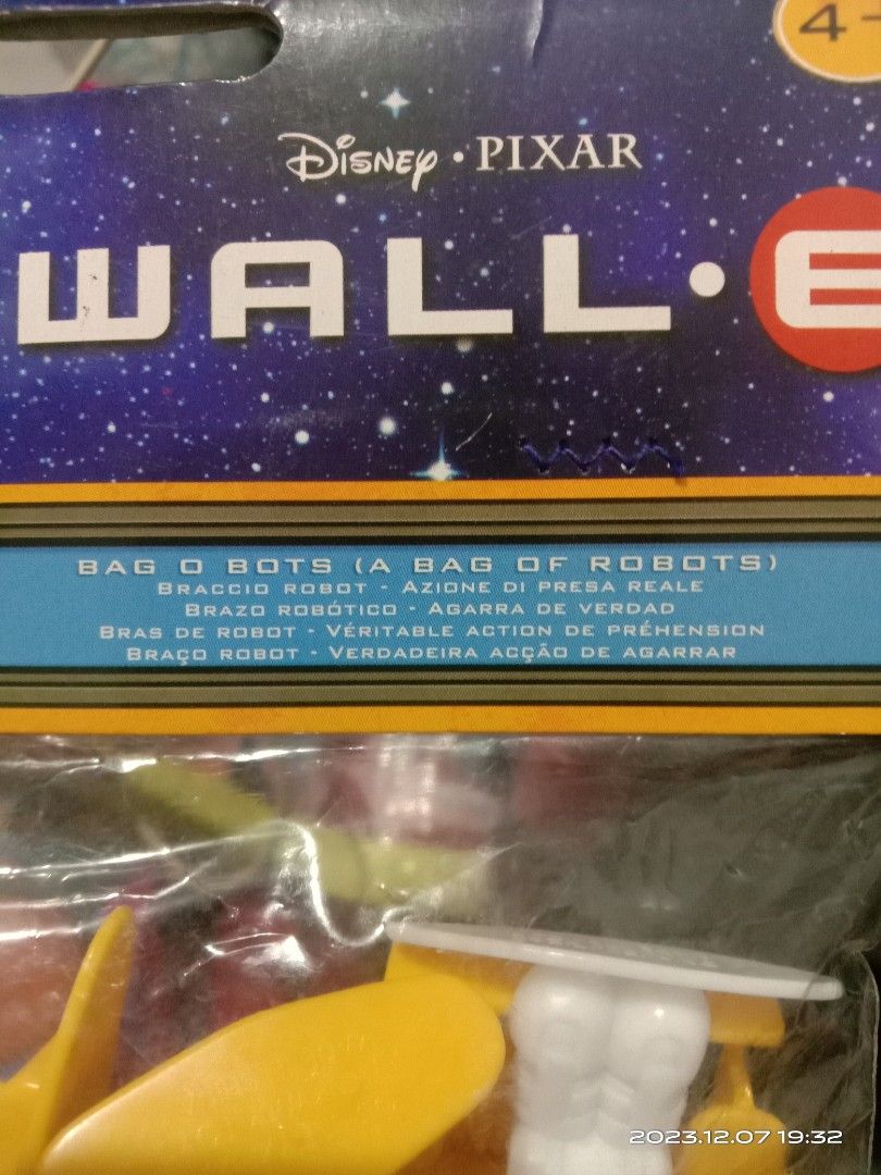 Disney Pixar Wall E Bag o Robots Disney Pixar -Think Way, Hobbies ...