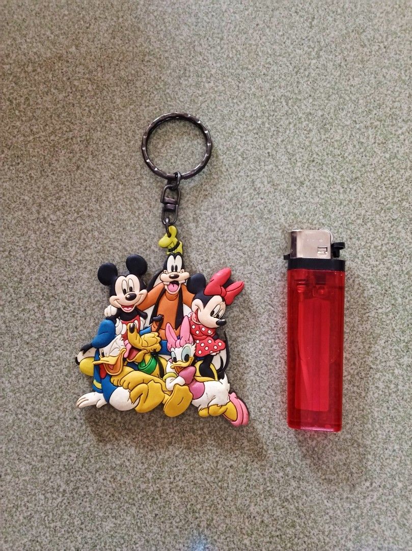 Disneyland Rubber Keychain. Rantai Kunci Disneyland., Hobbies & Toys ...