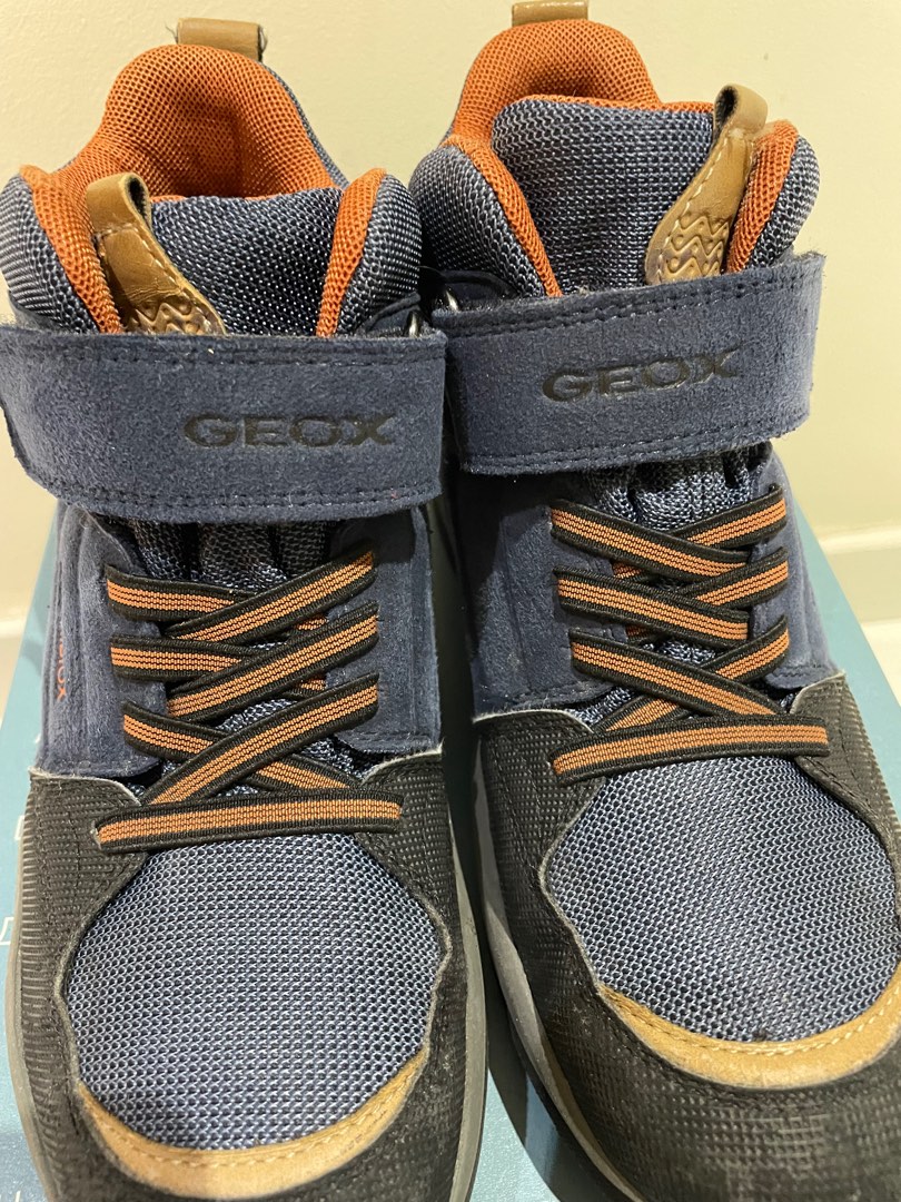 Geox Respira Boots for Kids, Men's Fashion, Footwear, Boots on Carousell