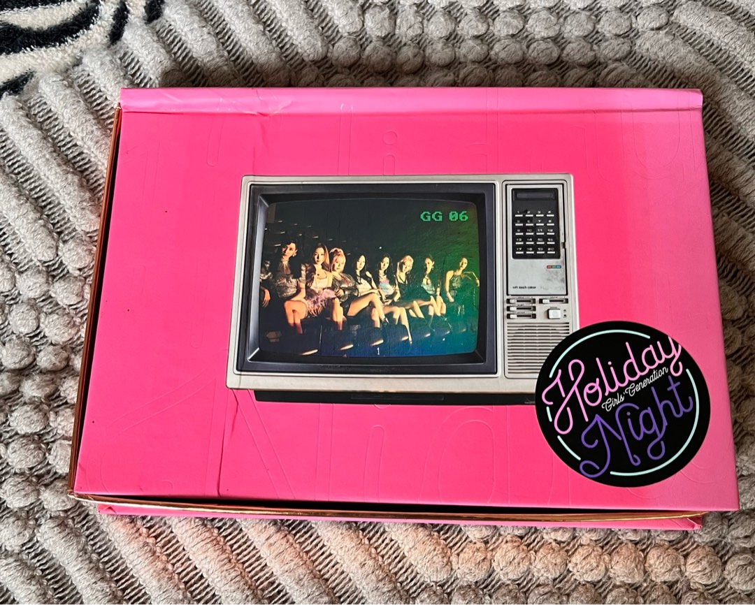 Girls Generation Holiday Night Album, Hobbies & Toys, Memorabilia ...