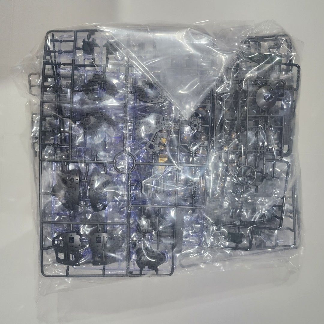 Gundam Base RG Zeong clear NO BOX, Hobbies & Toys, Toys & Games on ...