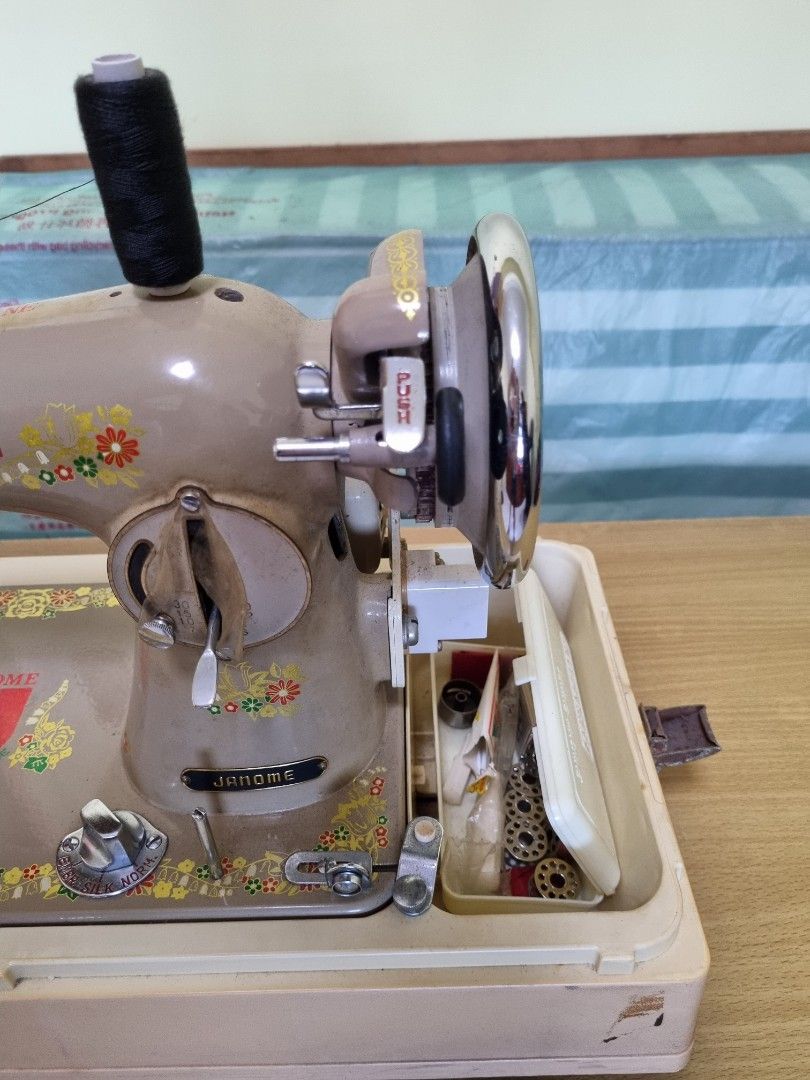 JANOME Sewing Machine Antique Vintage, TV & Home Appliances, Other Home ...