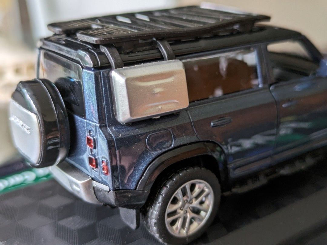 Land Rover Defender 110, Hobbies & Toys, Memorabilia & Collectibles ...