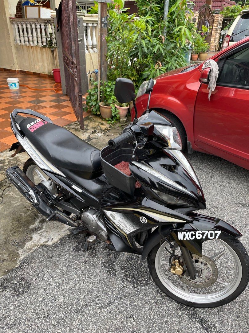 LC135 V2 Yamaha 4 Speed, Motorbikes on Carousell