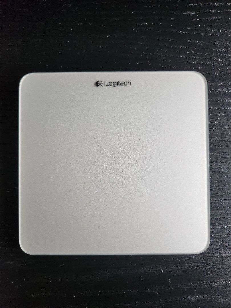 Logitech T651 Rechargeable Trackpad, Computers & Tech, Parts ...