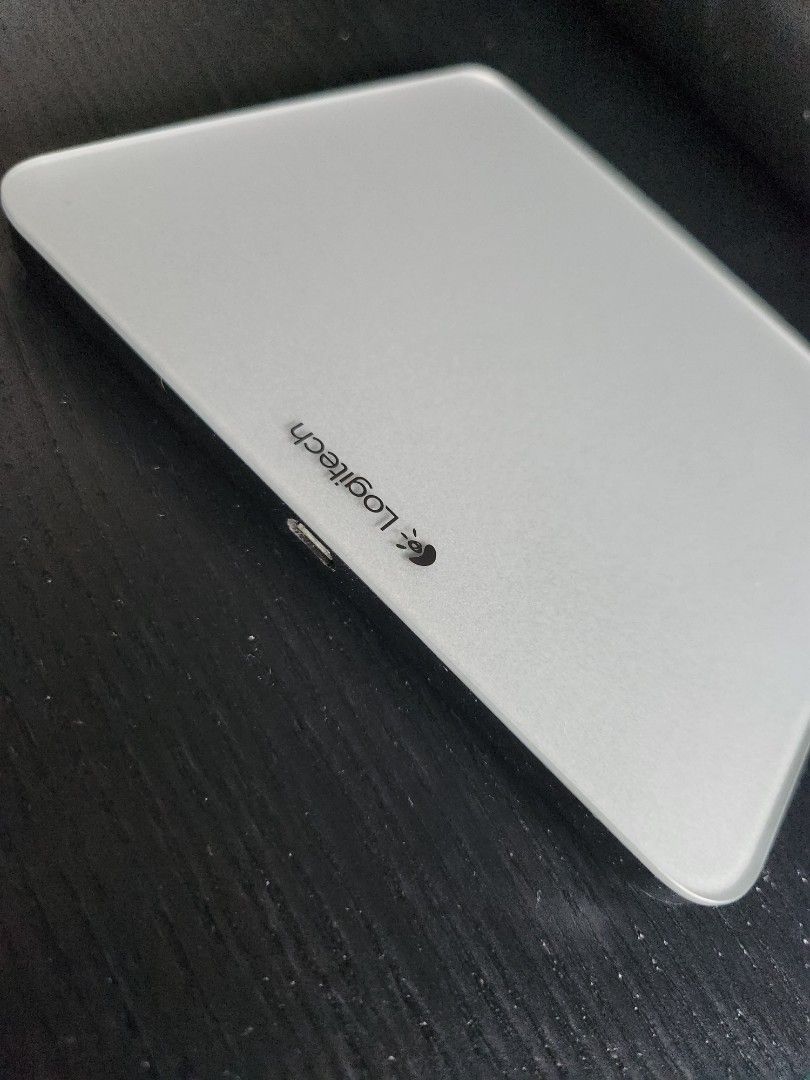 Logitech T651 Rechargeable Trackpad, Computers & Tech, Parts ...