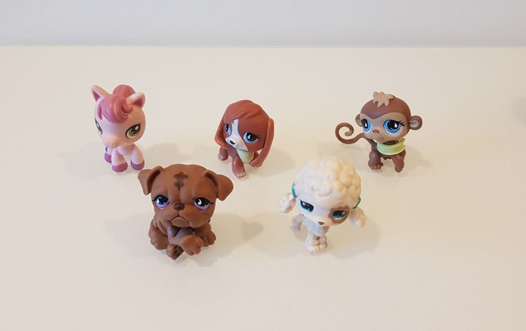 LPS Littlest Pet Shop Slide with 4 Authentic Pets (#881, #567, #730 ...