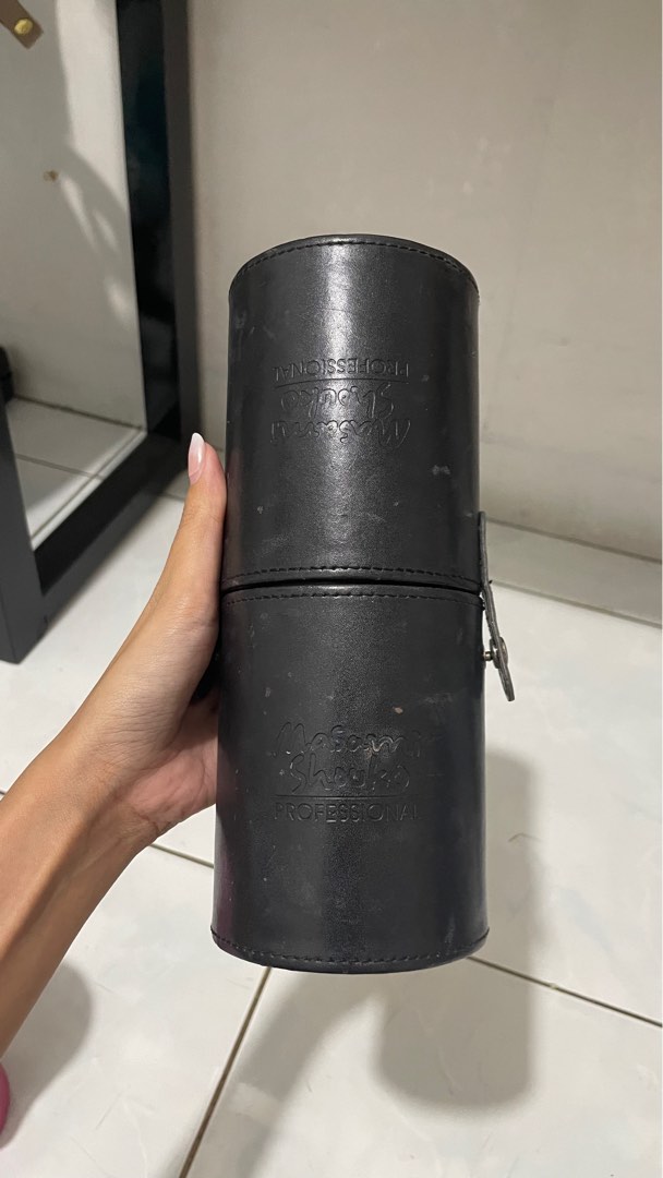 Masamo shouko case, Kesehatan & Kecantikan, Parfum, Kuku & Lainnya di Carousell