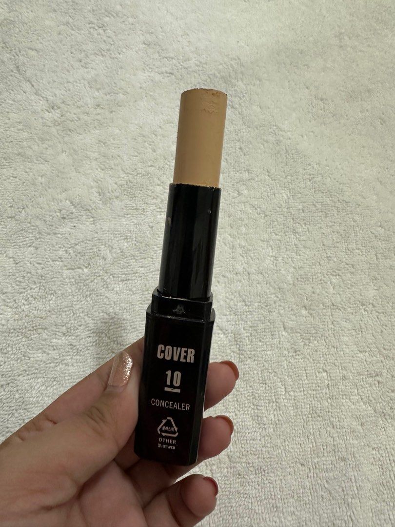 Miniso Concealer, Beauty & Personal Care, Face, Makeup on Carousell