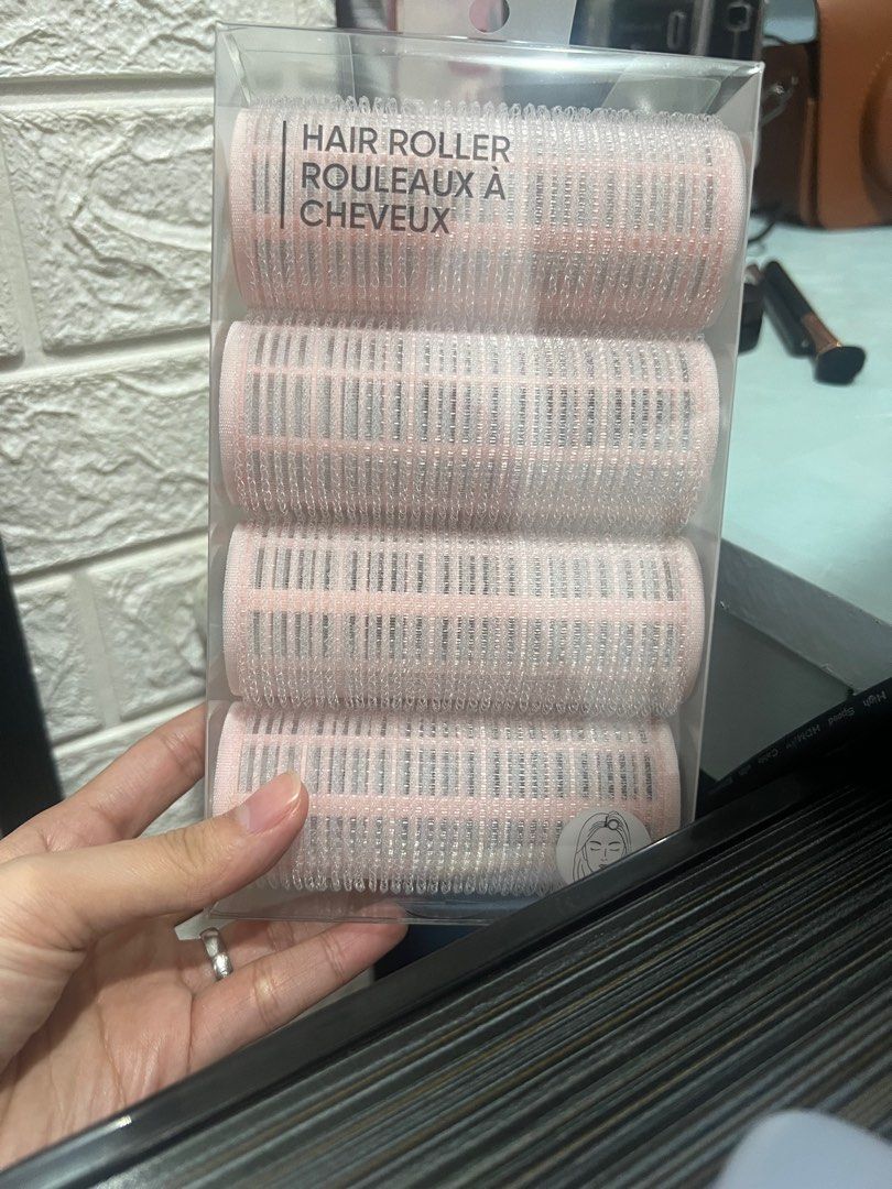 miniso hair rollers, Beauty & Personal Care, Hair on Carousell