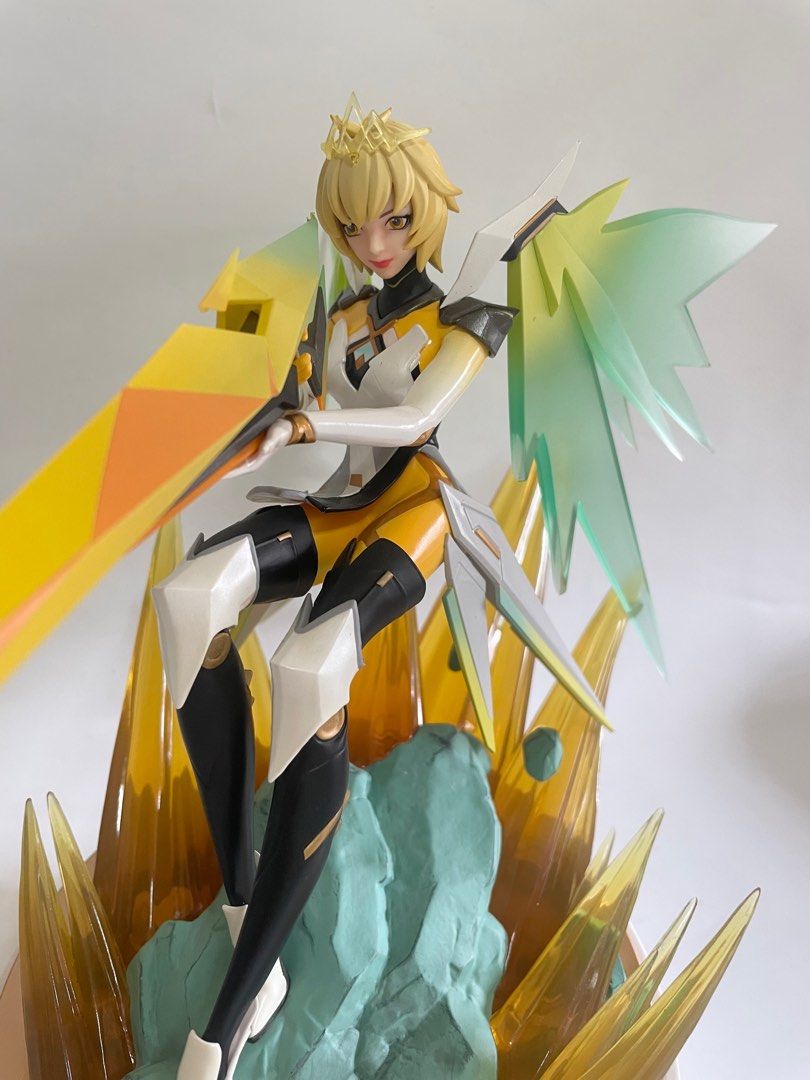 MLBB Beatrix M4 Statue Figurine - (Mobile Legends), Hobbies & Toys ...