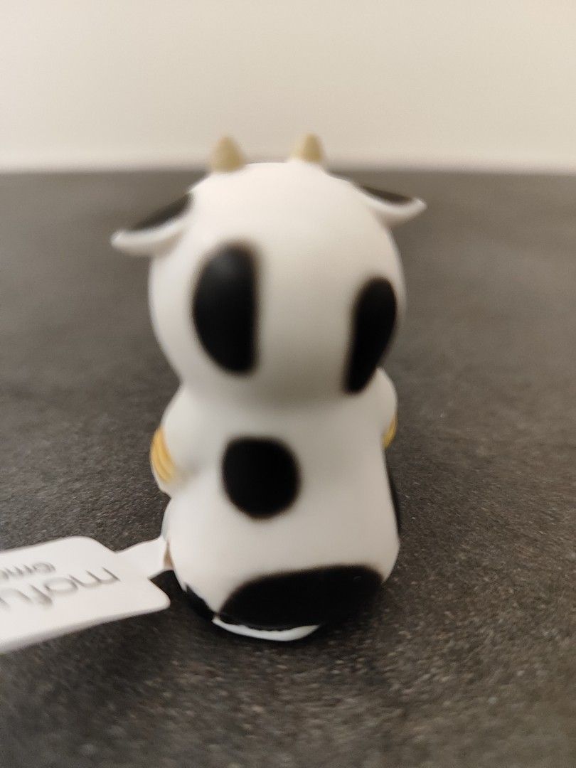 Mofusand cat bee & Mofusand cat cow figurines+++ New+++, Hobbies & Toys ...