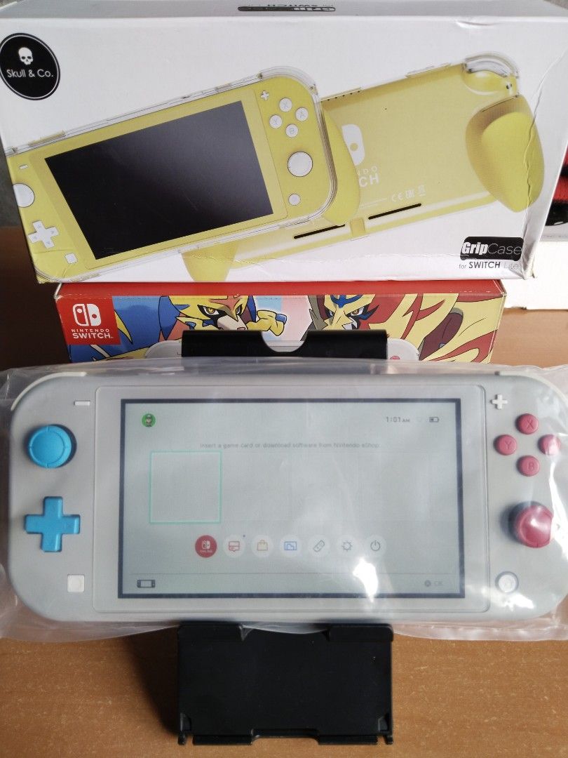 Nintendo Switch Lite Zacian and Zamazenta Edition, Video Gaming, Video ...