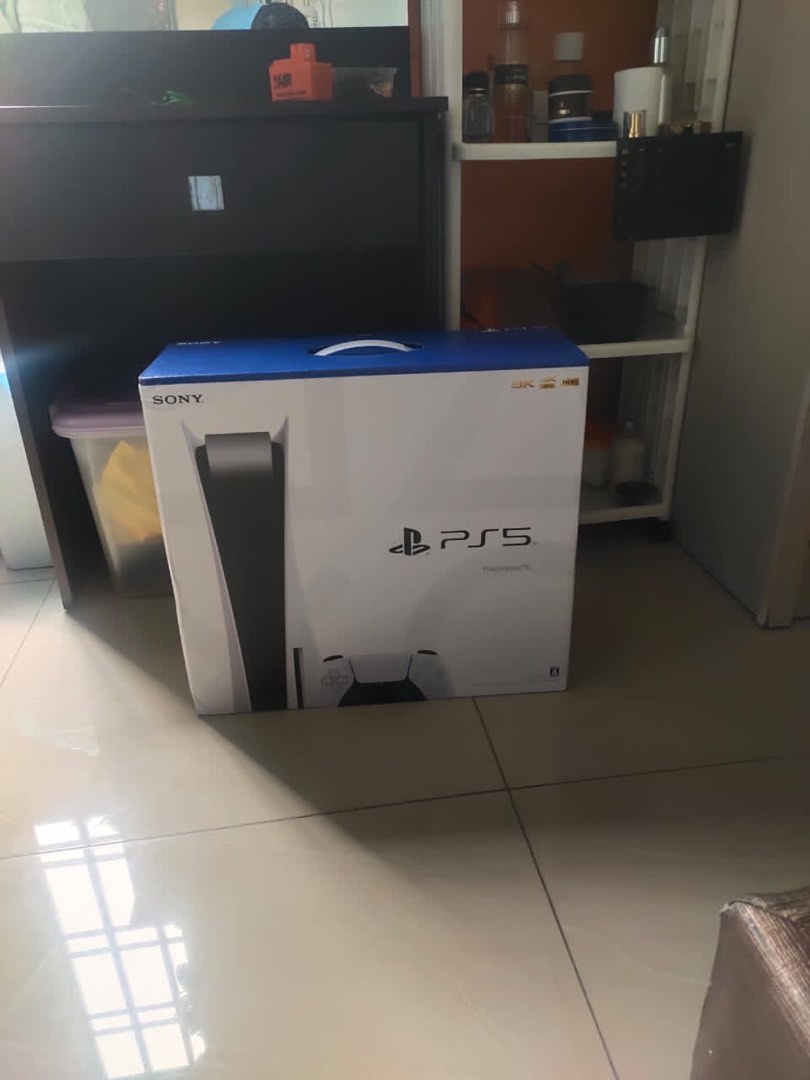 PlayStation 5 Japan Set/Ps5/Disc 2 controllers , Video Gaming, Video ...