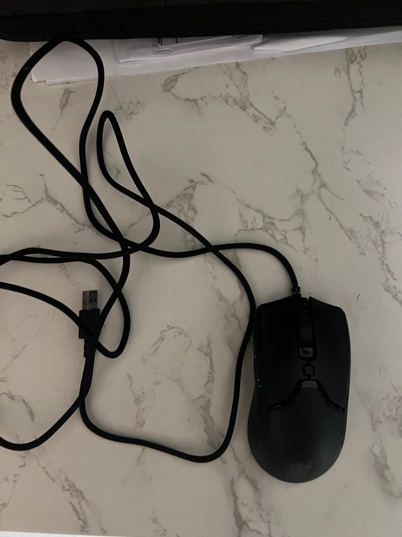 Razer viper mini mouse black, Computers & Tech, Parts & Accessories ...