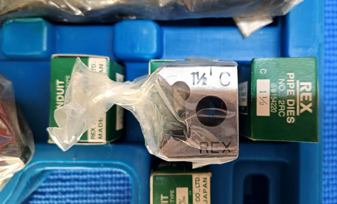 Rex Conduit Pipe Threader Tool Set (Japan), Furniture & Home Living ...