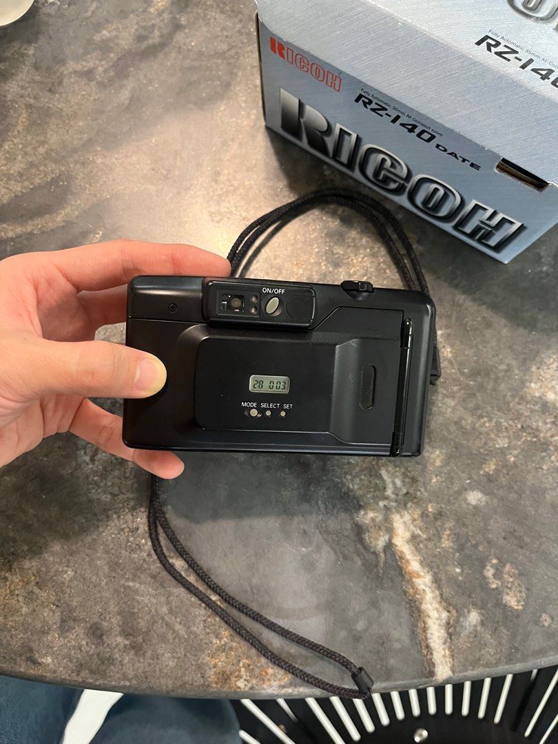 RICOH RZ140 date, Photography, Cameras on Carousell