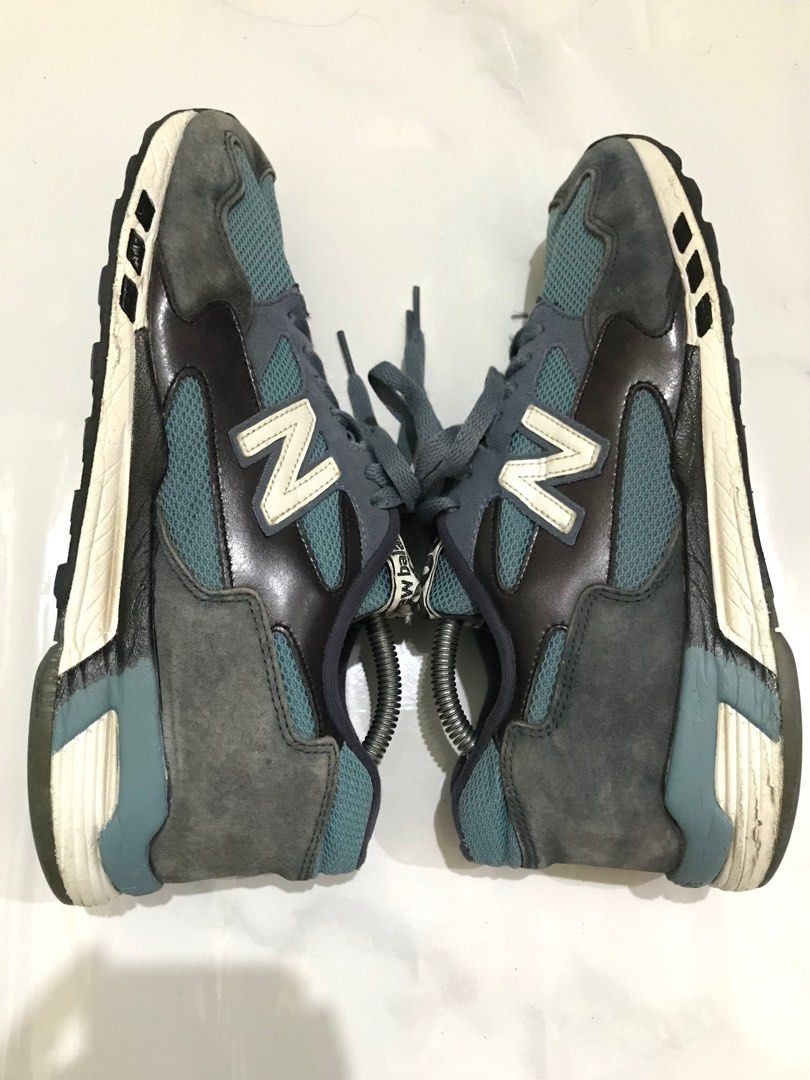 Sepatu New Balance 660, Fesyen Pria, Sepatu , Sneakers di Carousell