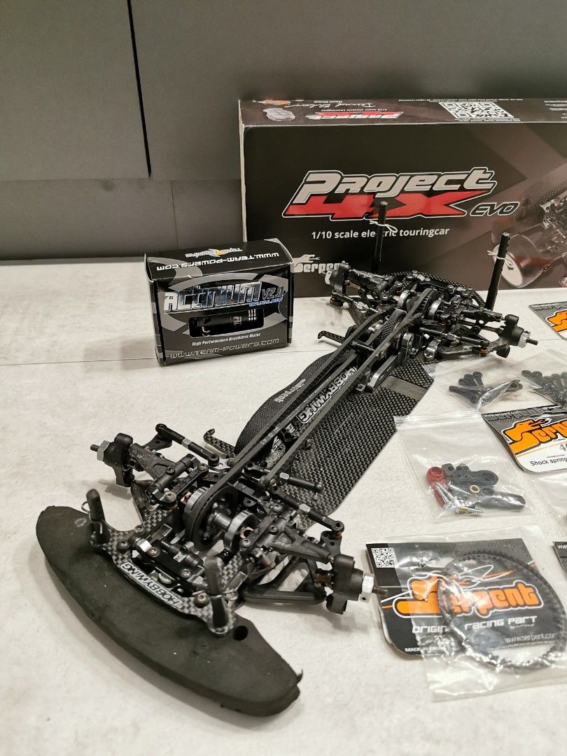 Serpent Project 4X Evo, Hobbies & Toys, Toys & Games on Carousell