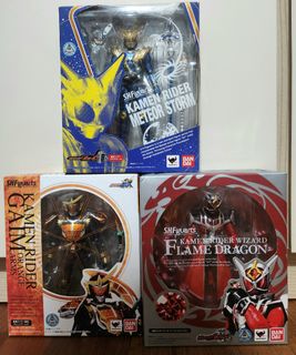 S.H Figuarts (SHF) Kamen Riders (Bandai Drive Kiva Kuuga Rising ...