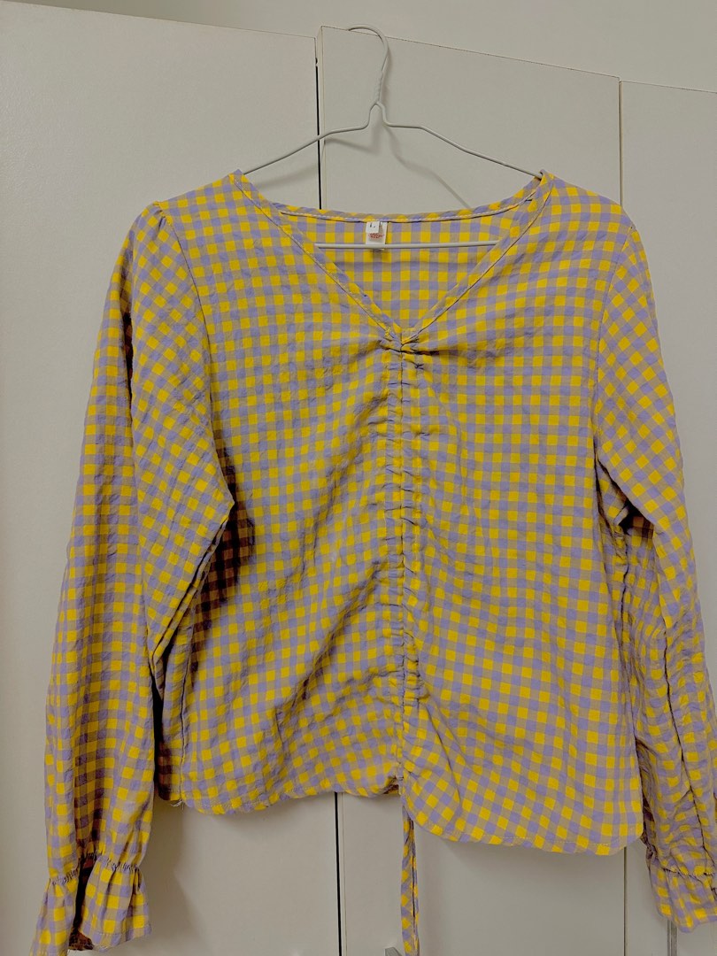 SHOPEE, Women's Fashion, Tops, Blouses on Carousell