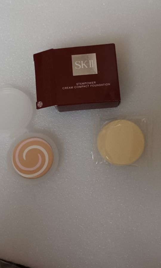 SK II Super Smooth foundation Refill, Women's Fashion, Jewelry ...