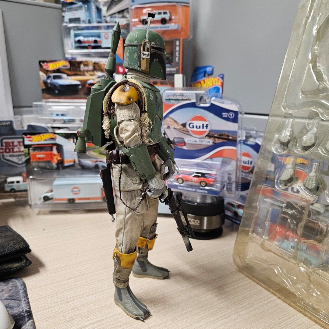 Star Wars Sideshow 1/6 scale ESB Boba Fett, Hobbies & Toys, Toys ...