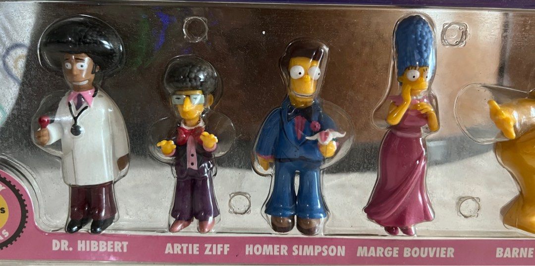 The Simpsons limited Edition Figurine Collection - 24 Figurines Sealed ...