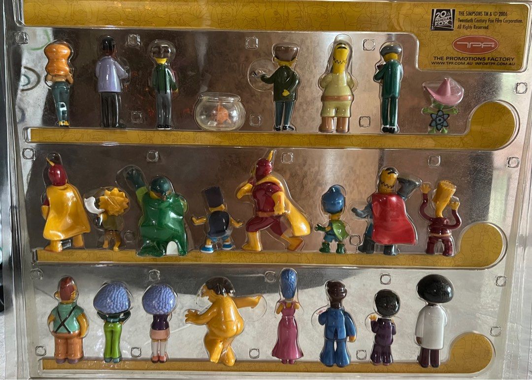 The Simpsons limited Edition Figurine Collection - 24 Figurines Sealed ...