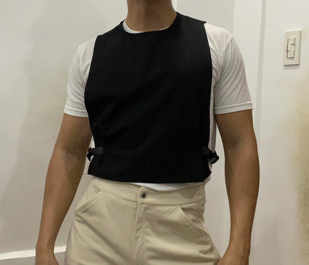 THRIFTED Black Vest with Open sides, Men's Fashion, Tops & Sets, Vests ...