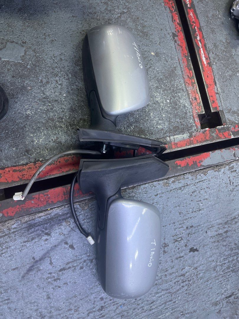 Toyota Axio side mirror, Car Accessories, Accessories on Carousell