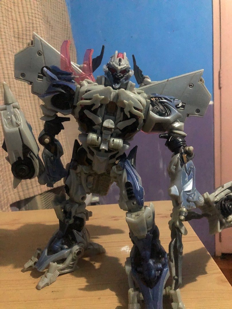 Transformers Megatron leader class toy action figure, Hobbies & Toys ...