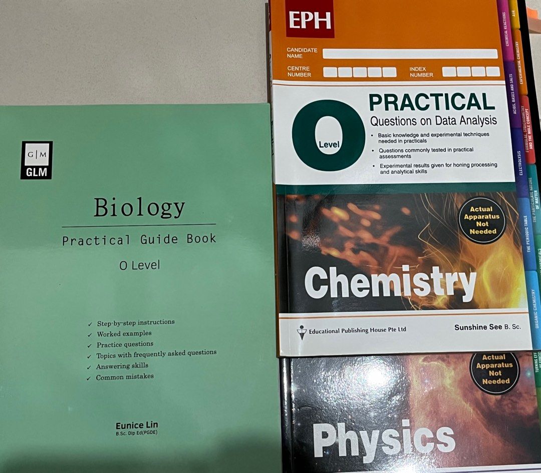 triple science practical guide book, Hobbies & Toys, Books & Magazines ...