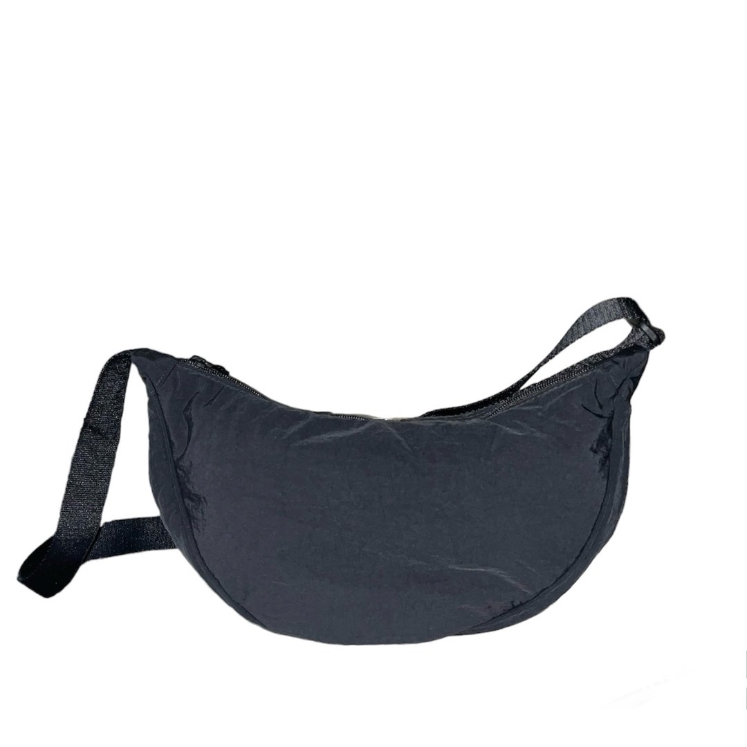 Uniqlo Cross-Body, Women's Fashion, Bags & Wallets, Cross-body Bags on ...
