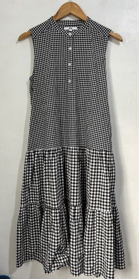 UNIQLO gingham tiered dress, Women's Fashion, Dresses & Sets, Dresses ...