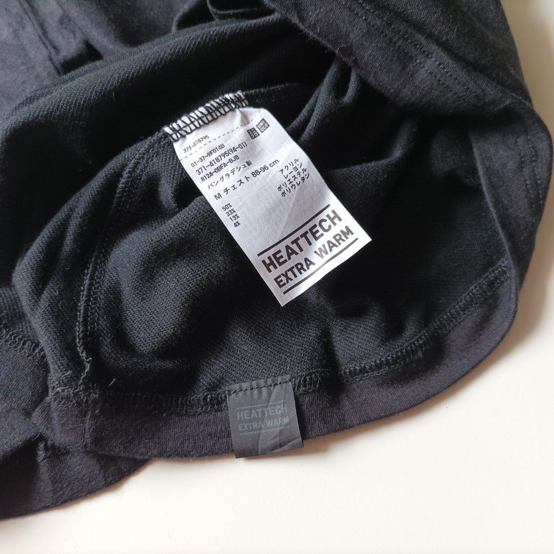 Uniqlo Heattech Hitam M 71223C, Fesyen Pria, Pakaian , Baju Luaran di ...