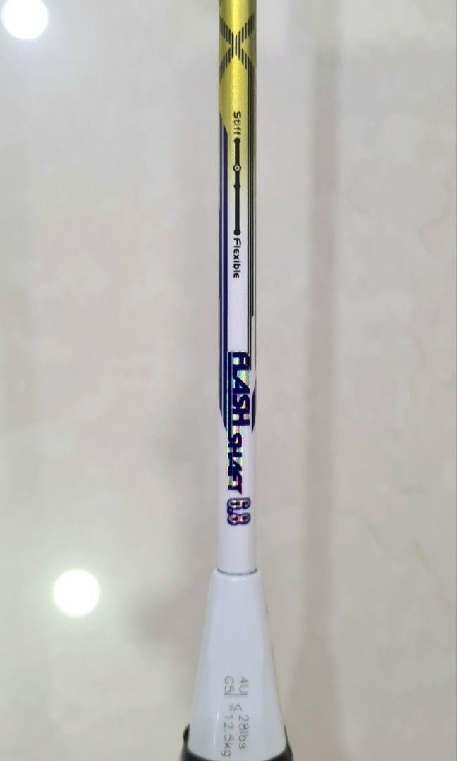 Victor Hypernano X600 4UG5 Badminton Racket (not Yonex), Sports ...