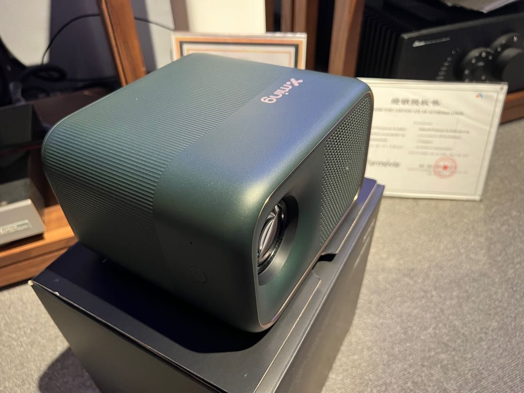 Xming Page One Projector with original built in Netflix, TV & Home ...