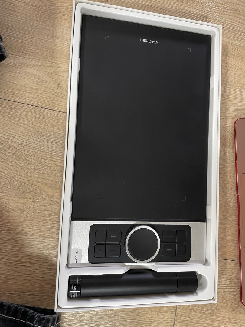 XP-PEN Deco Pro Small, Computers & Tech, Laptops & Notebooks on Carousell