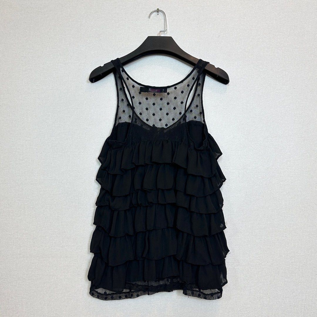 ZARA Ruffled Top, Women's Fashion, Tops, Sleeveless on Carousell