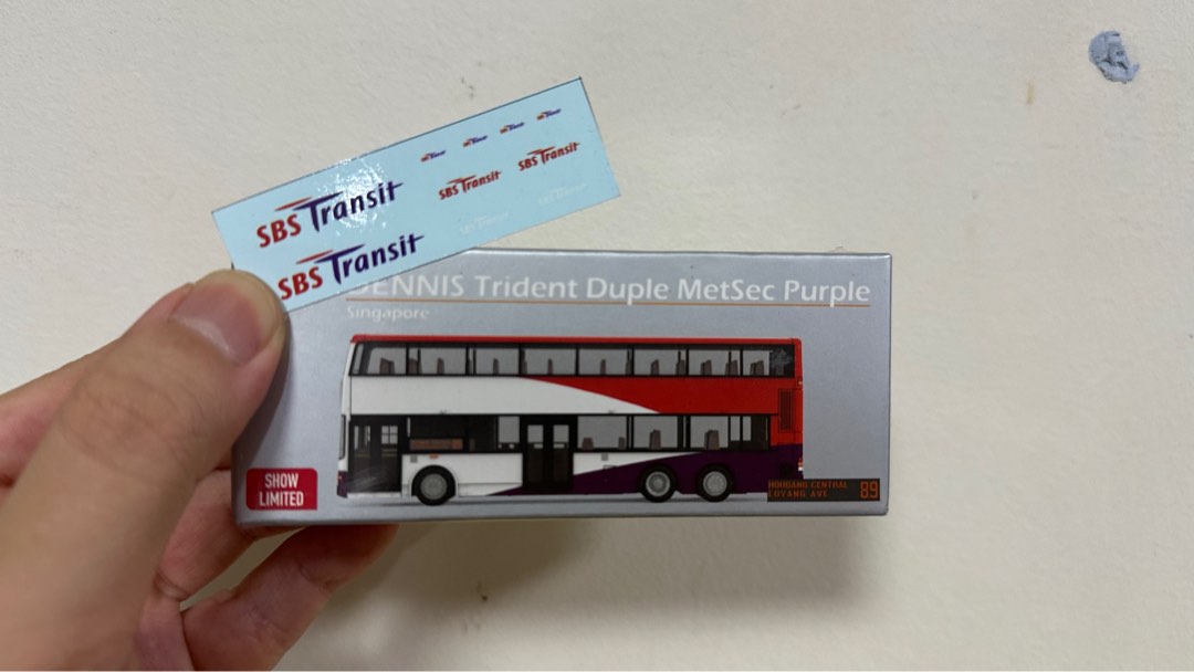 1/110 SBS Transit Trident bus with decal, Hobbies & Toys, Toys & Games ...