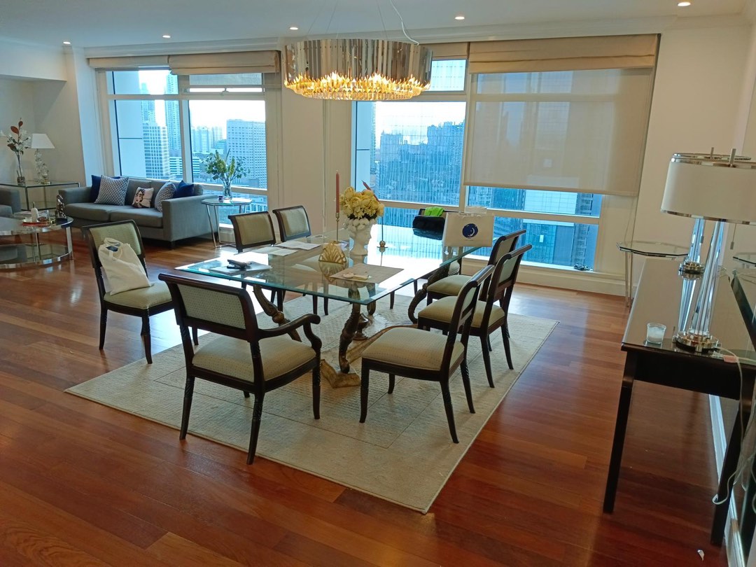 3 Bedrooms plus Den for Rent at One Roxas Triangle Makati City ...