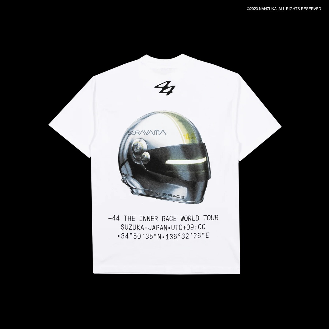 +44 Lewis Hamilton SORAYAMA HELMET SS TEE Size M 空山基, 男裝, 上身及套裝, T ...