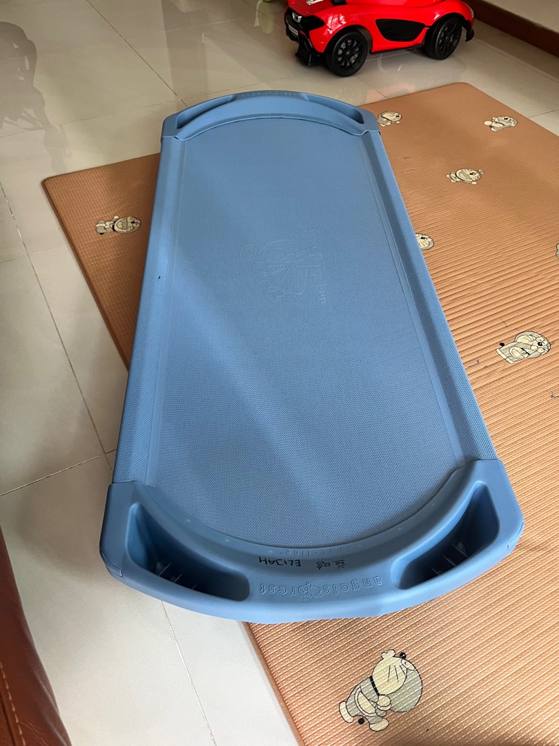 Angel’s rest portable cot, Babies & Kids, Baby Nursery & Kids Furniture ...