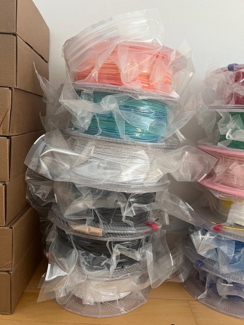 Bambulab 3D printer Filaments and EIBOS 3D vacuum bag storage (selling ...