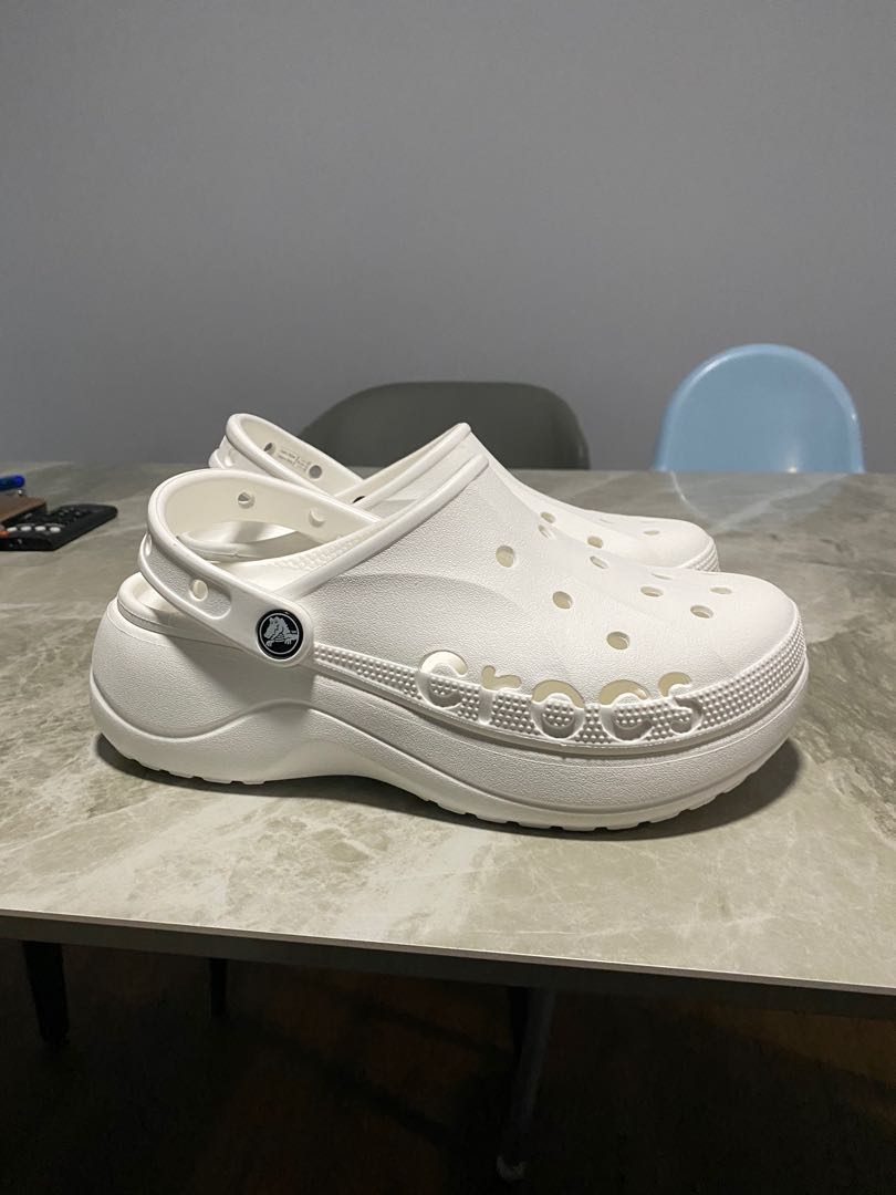 Baya platform clogs crocs, Women's Fashion, Footwear, Flipflops and Slides on Carousell