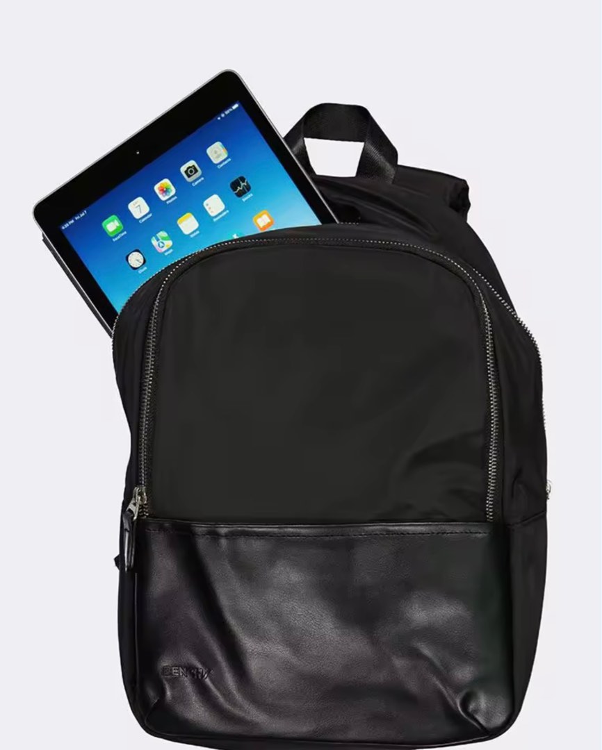 Bench Backpack, Women's Fashion, Bags & Wallets, Backpacks on Carousell